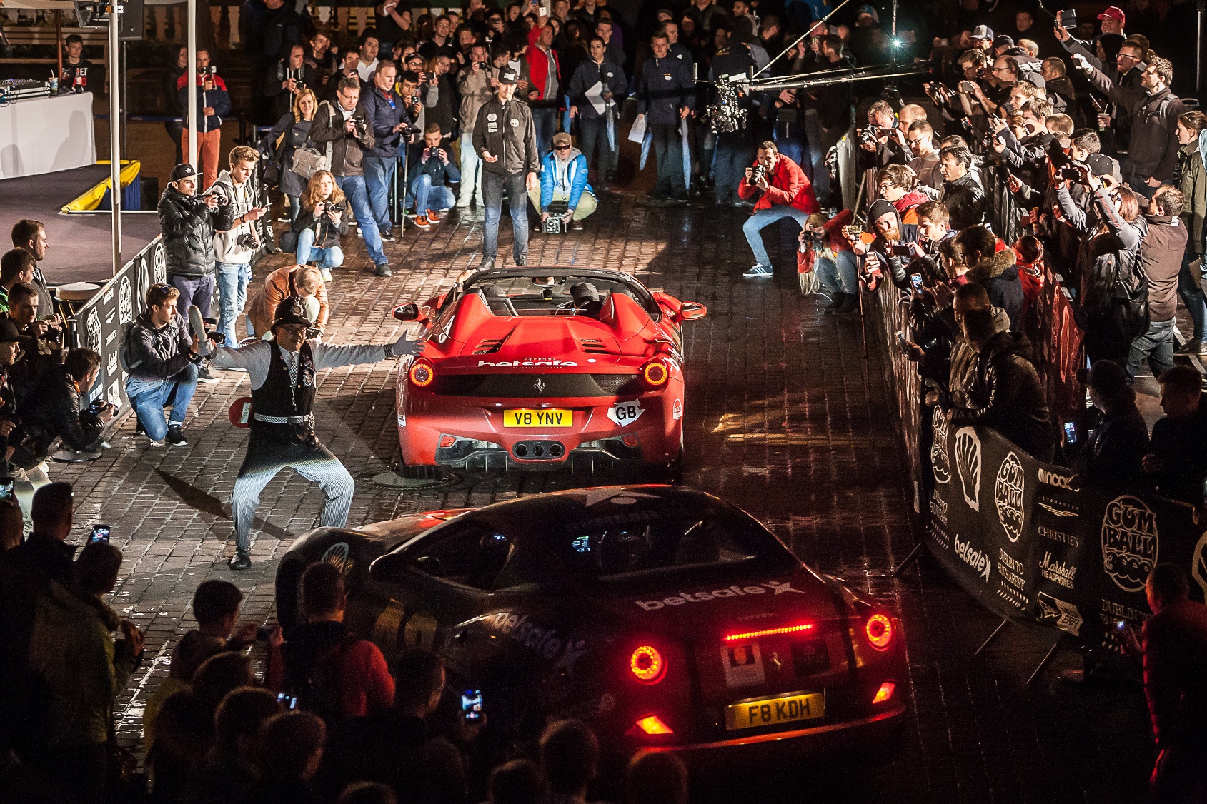 Vidéo. POG accuse Microsoft et Electronic Arts de vol et les traîne en ...