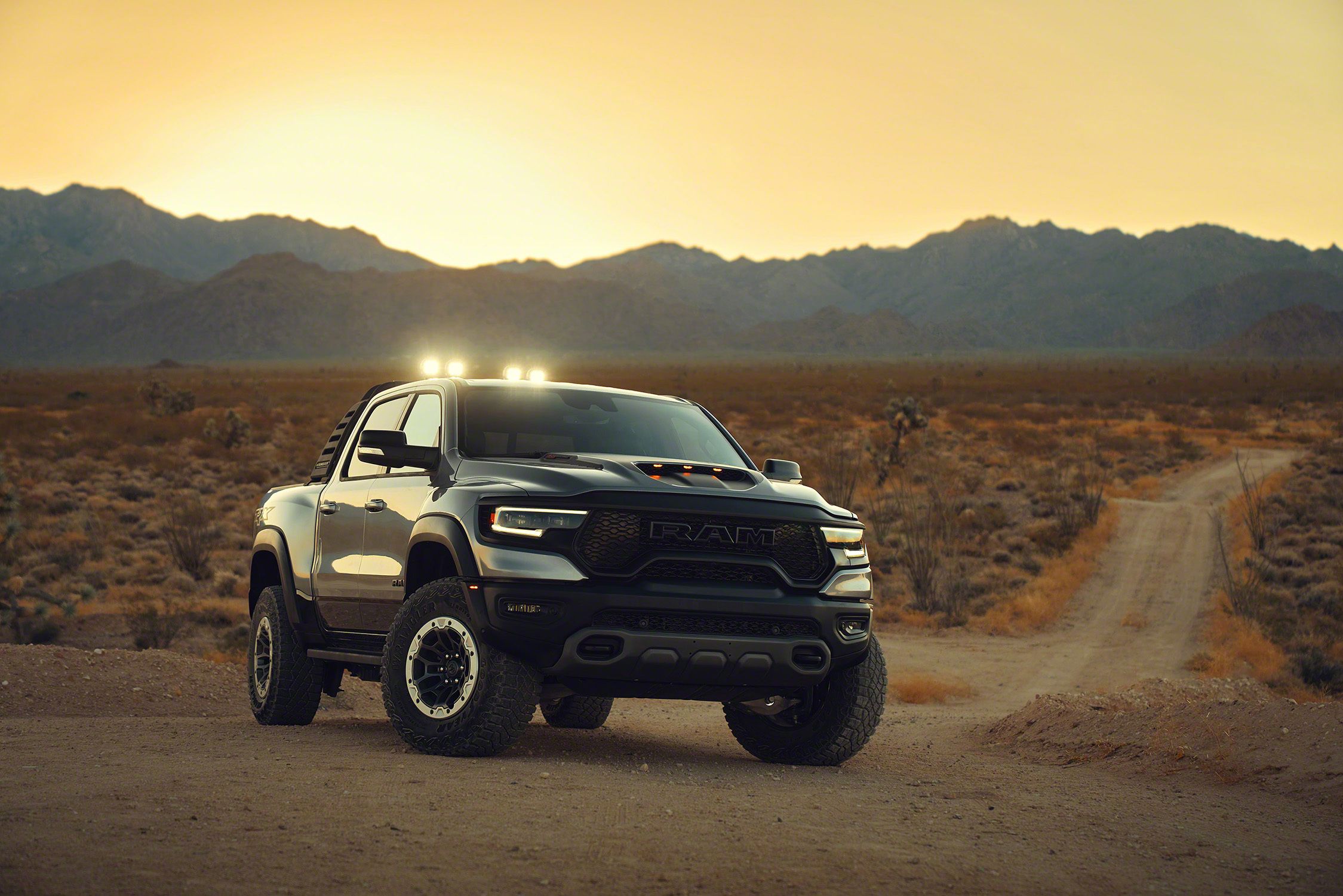 Surprise Le Ram 1500 TRX Va tre Commercialis En Europe Le Mag Surprise Le Ram 1500 TRX Va tre Commercialis En Europe Le Mag